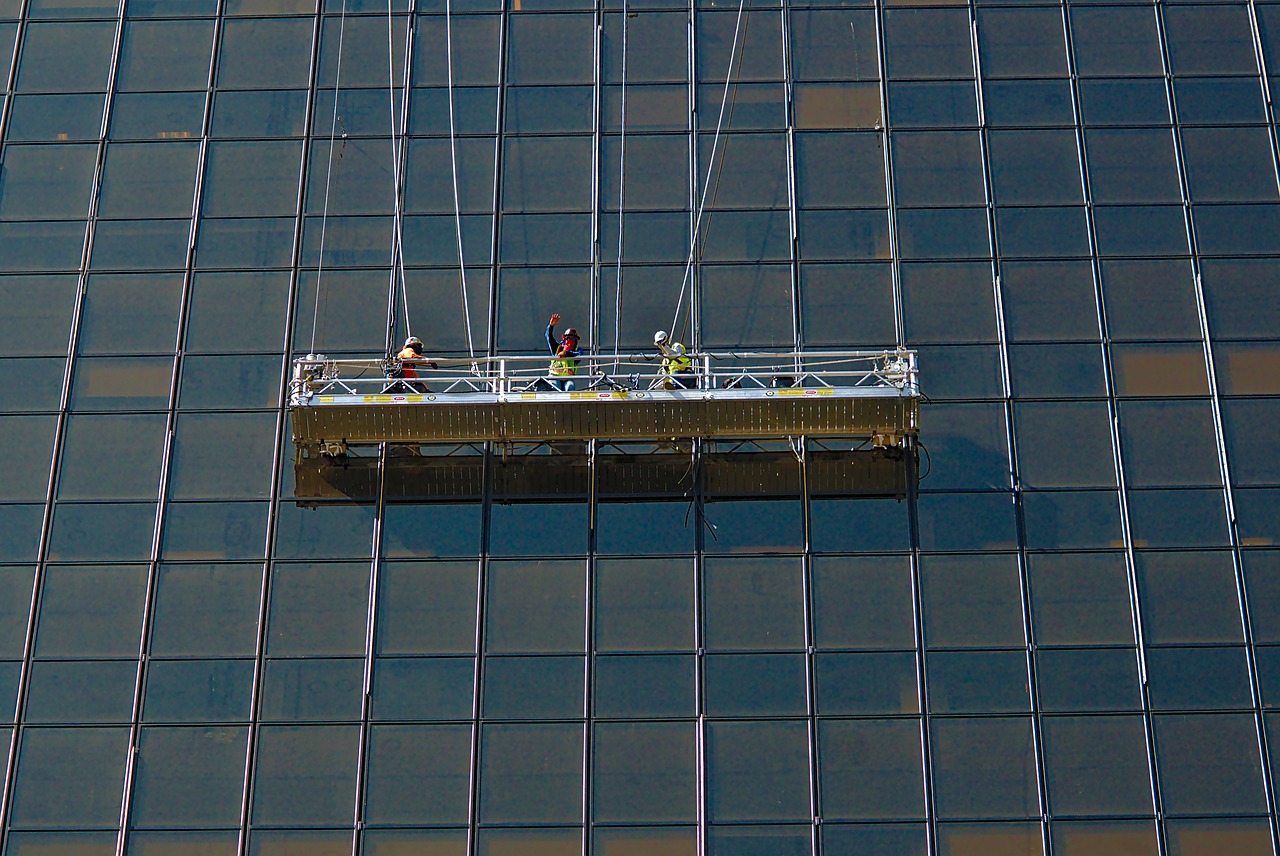 Anemómetro y Mando inalámbrico en góndolas BMU - SAIOA CONTROL